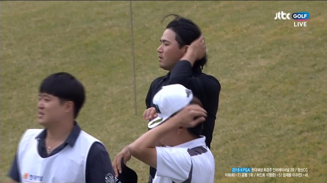 다음스포츠 | 2R 18번홀 이준학, 깔끔한 버디로 기분 좋은 경기 마무리