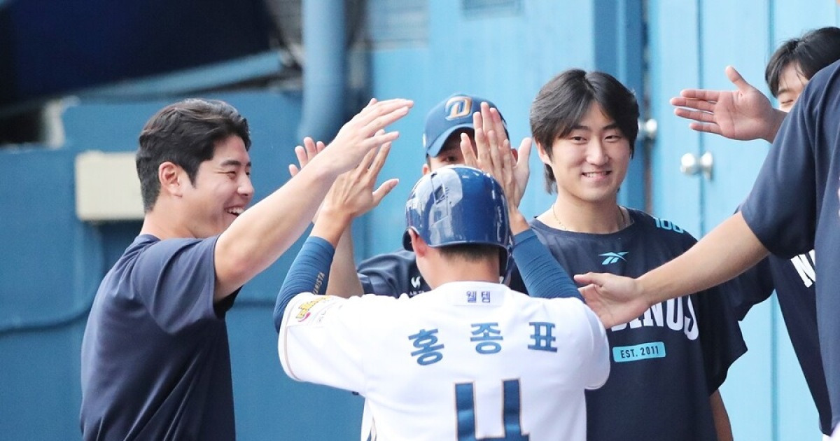 다이겨쓰! NC 다이노스 | NC 포수들, LG 타자들은 몸쪽, 변화구가 무지 약한데 바깥쪽, 직구 엄청 잘침(안 상세) - Daum 카페