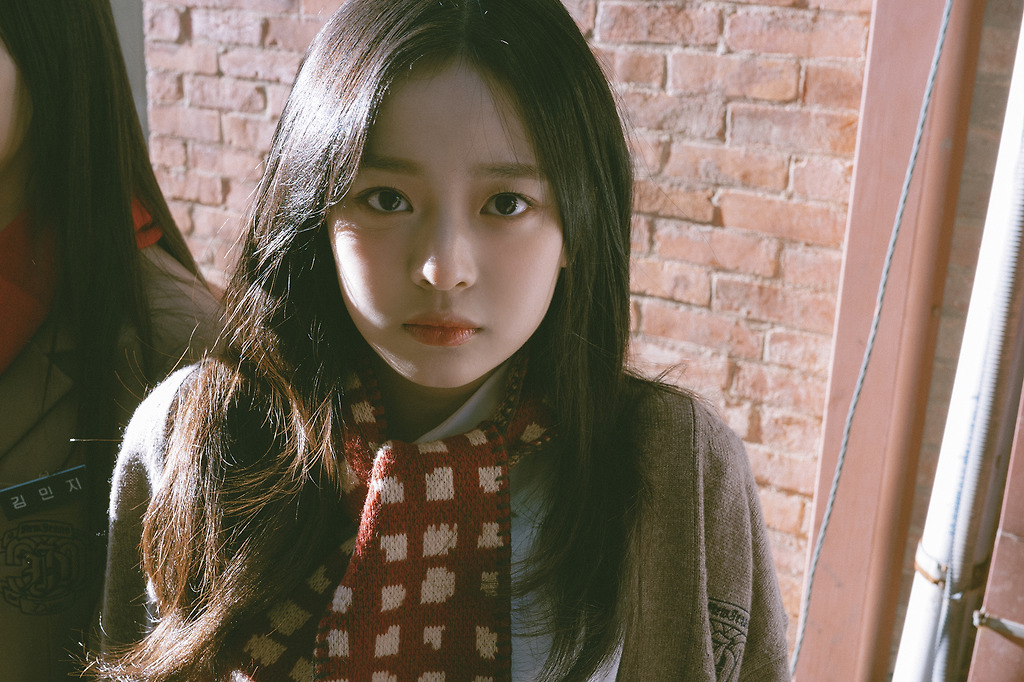 뉴진스 Ditto 컨셉 포토 방송연예 꾸르