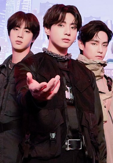 더쿠 부잣집 삼형제처럼 찍힌 방탄소년단 진 뷔 정국 사진ㅋㅋㅋ