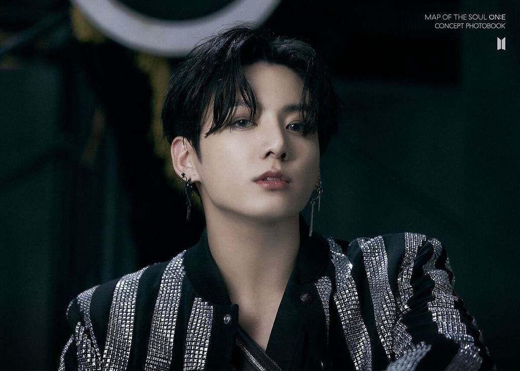 더쿠 부잣집 삼형제처럼 찍힌 방탄소년단 진 뷔 정국 사진ㅋㅋㅋ