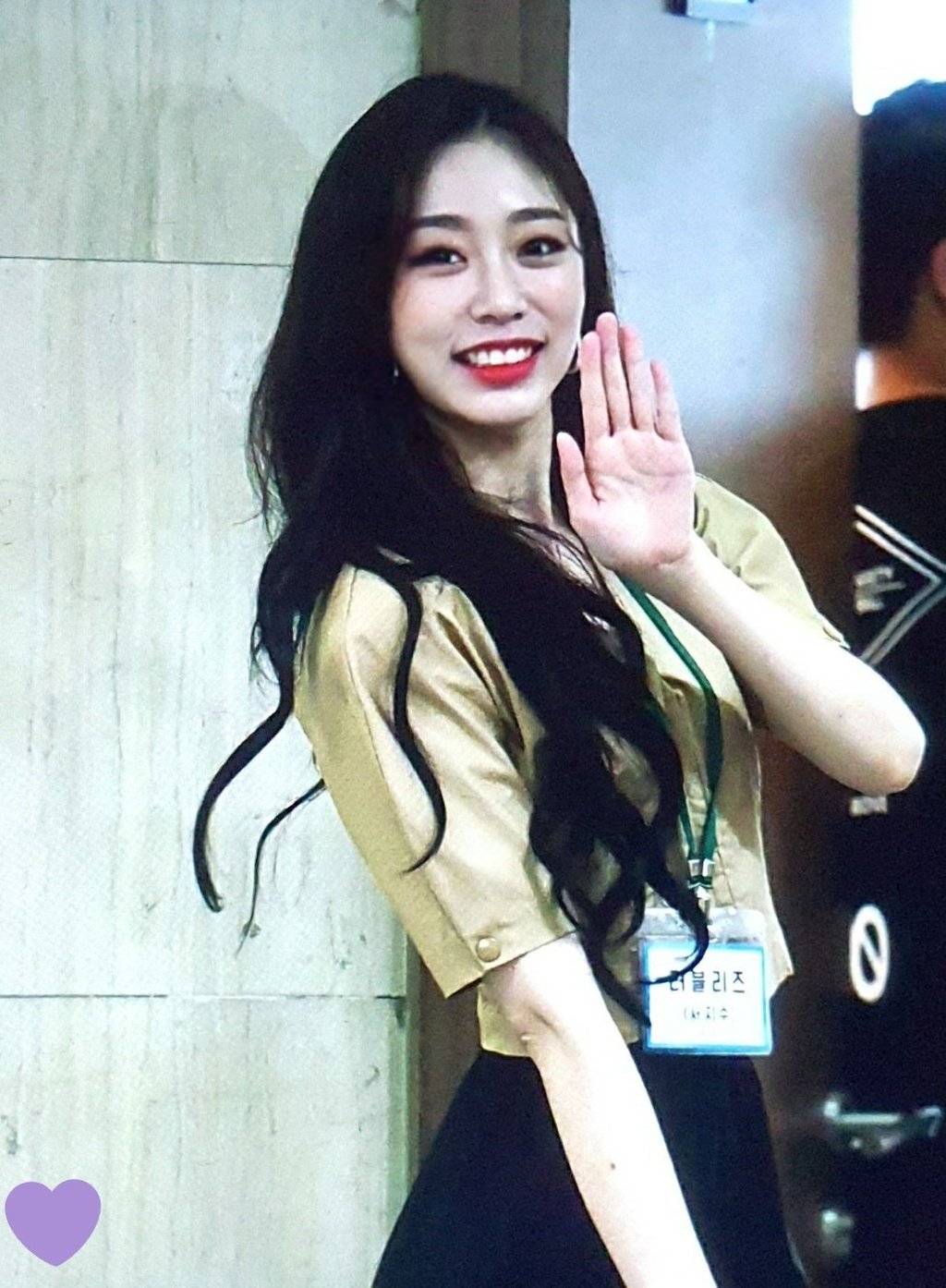 흔한 회사 여직원 오피스룩 컨셉의 러블리즈 지수 방송연예
