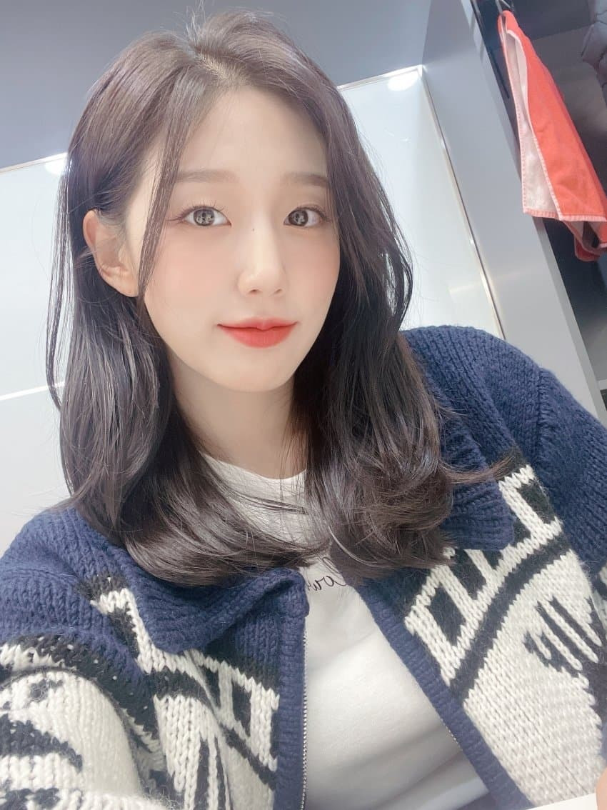 러블리즈 막내 정예인 셀카 방송연예 꾸르