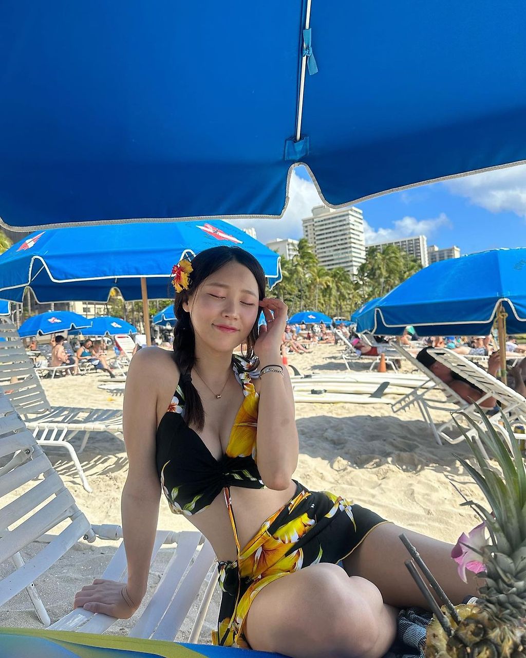 크롭티 청바지 수영복 나시티 수건 한장 산타 박선주 치어리더 스압 유머이슈 꾸르