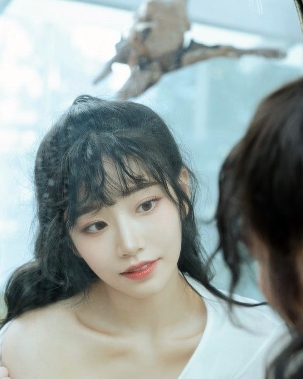 카와키타 사이카 한국화보.jpg