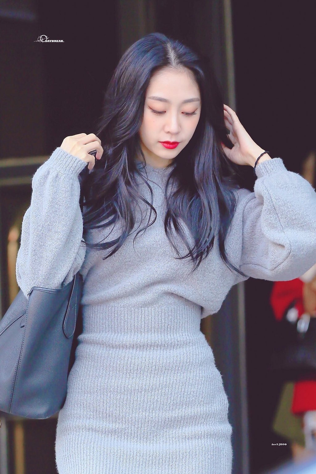러블리즈 지수 회색 원피스 걸그룹연예인 움짤저장소