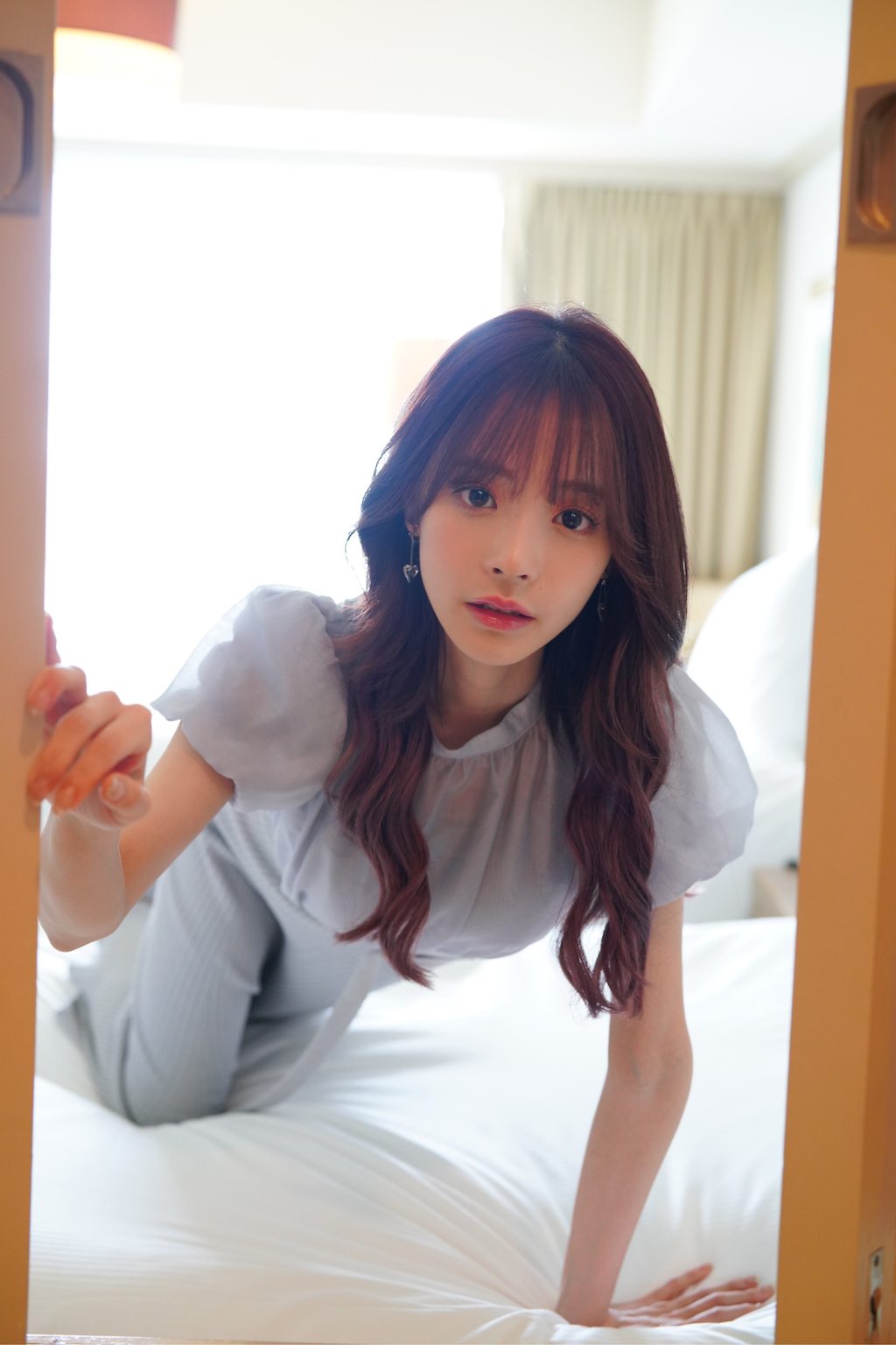 이쁘기는 참 이쁜 배우 모모노기 카나.jpg