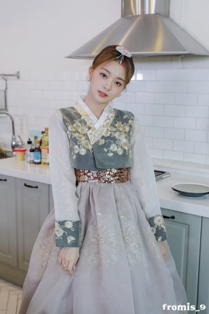 한복 입은 프로미스나인 이나경 방송연예 꾸르