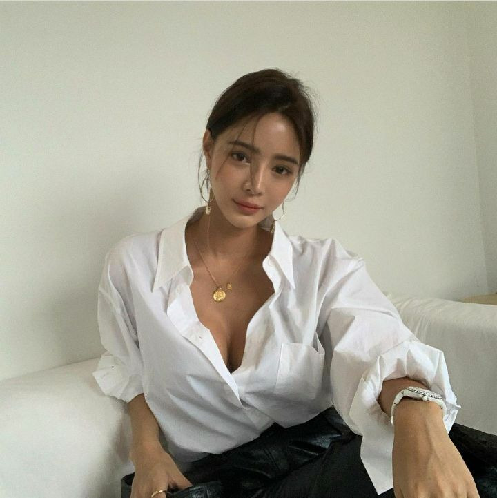 속옷 모델 김보람 후방주의 꾸르