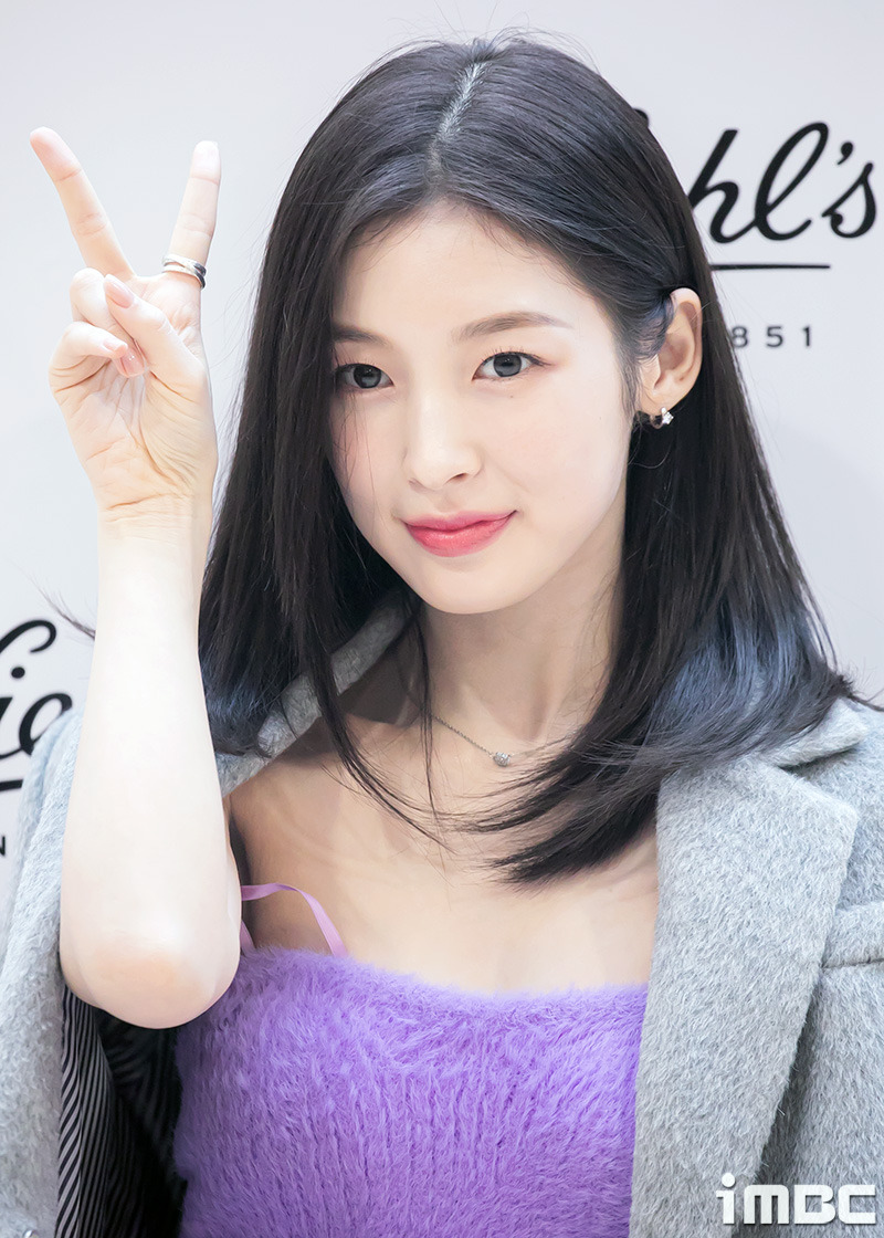 오마이걸 아린 보라색 니트원피스 몸매 스압 걸그룹 연예인 짤티비 Jjtvkr