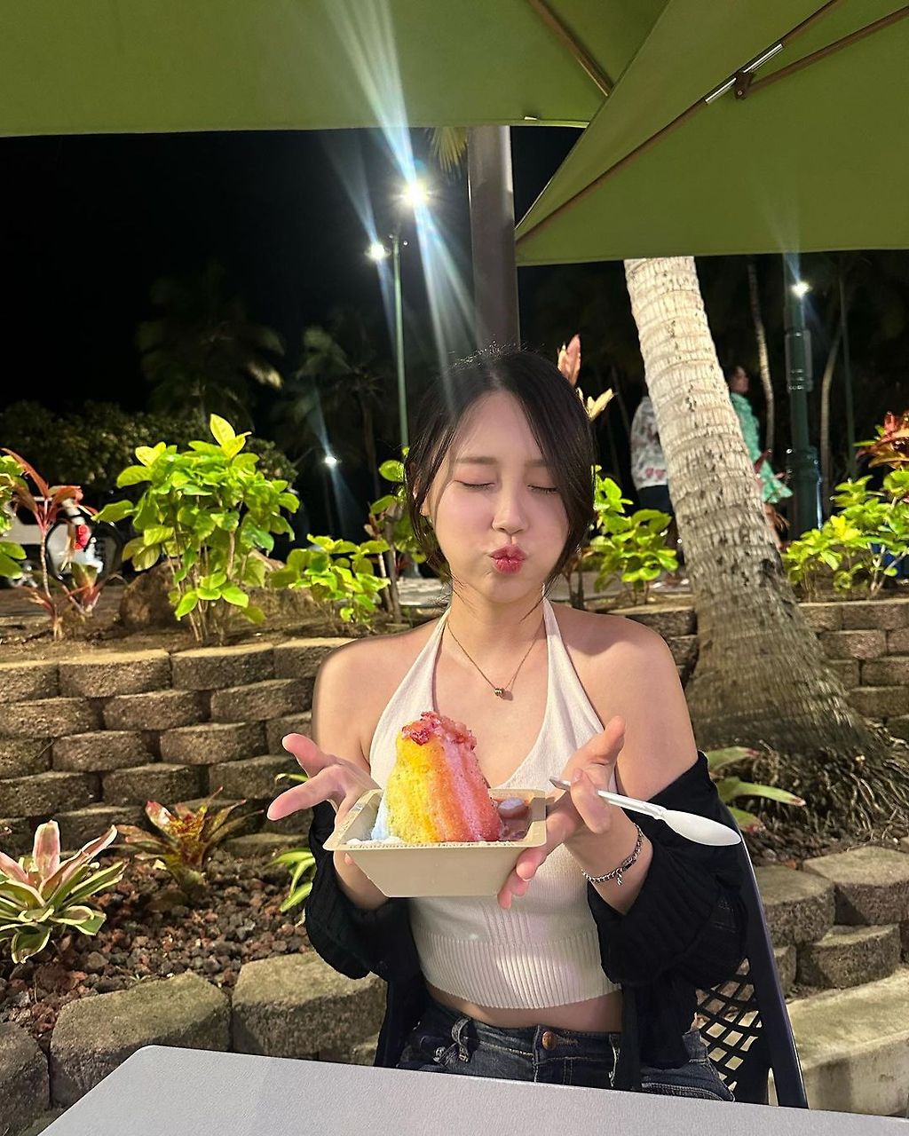 크롭티 청바지 수영복 나시티 수건 한장 산타 박선주 치어리더 스압 유머이슈 꾸르