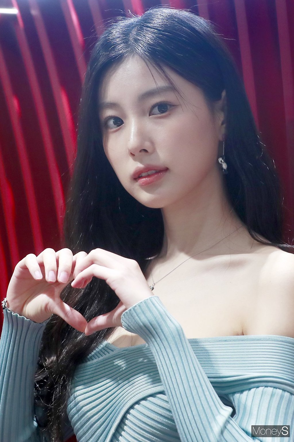 강혜원 골지 원피스 방송연예 꾸르