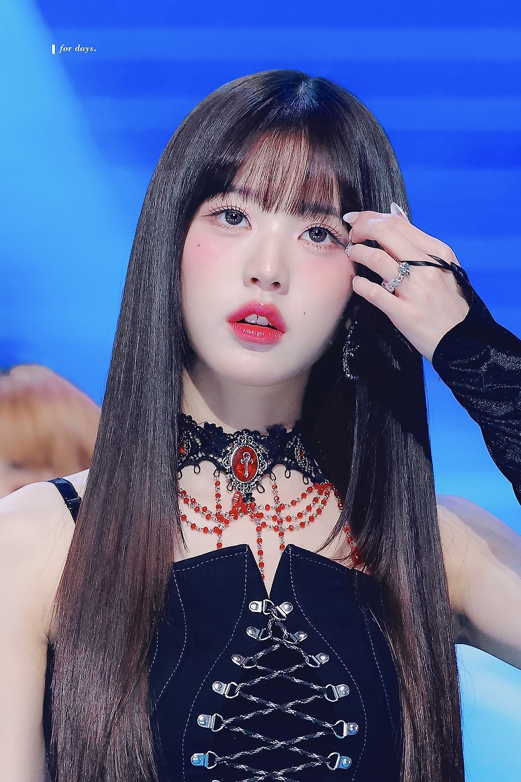 연예거중기 장원영을 긴생머리고스펑크룩 St로 꾸밈 Daum 카페