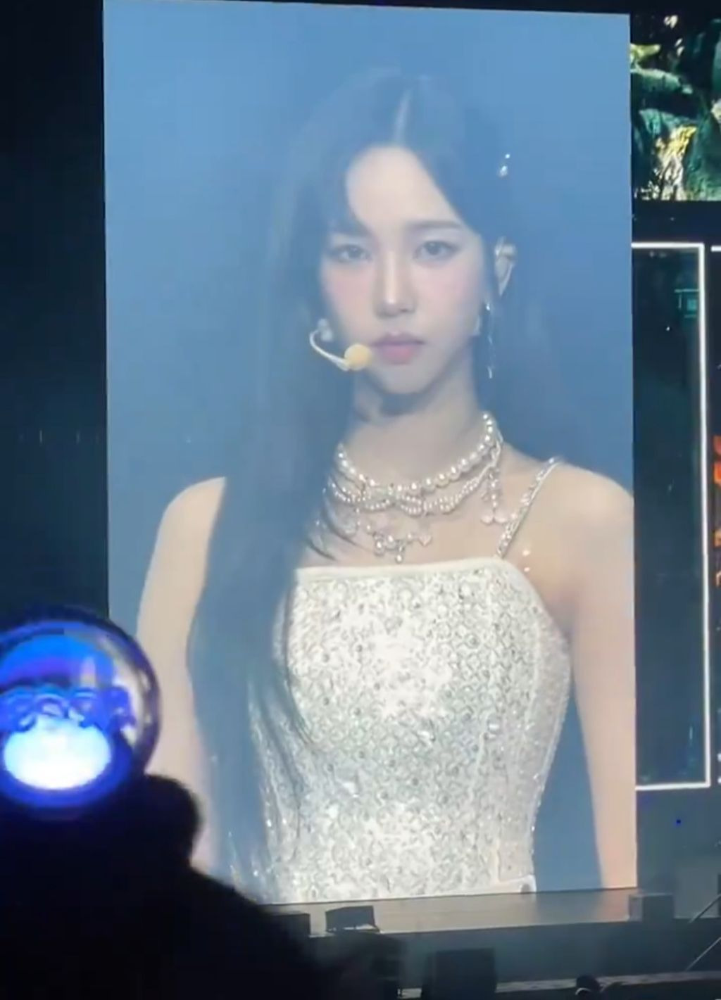연예거중기 오늘자 에스파 시드니 막콘 카리나 전광판 Daum 카페