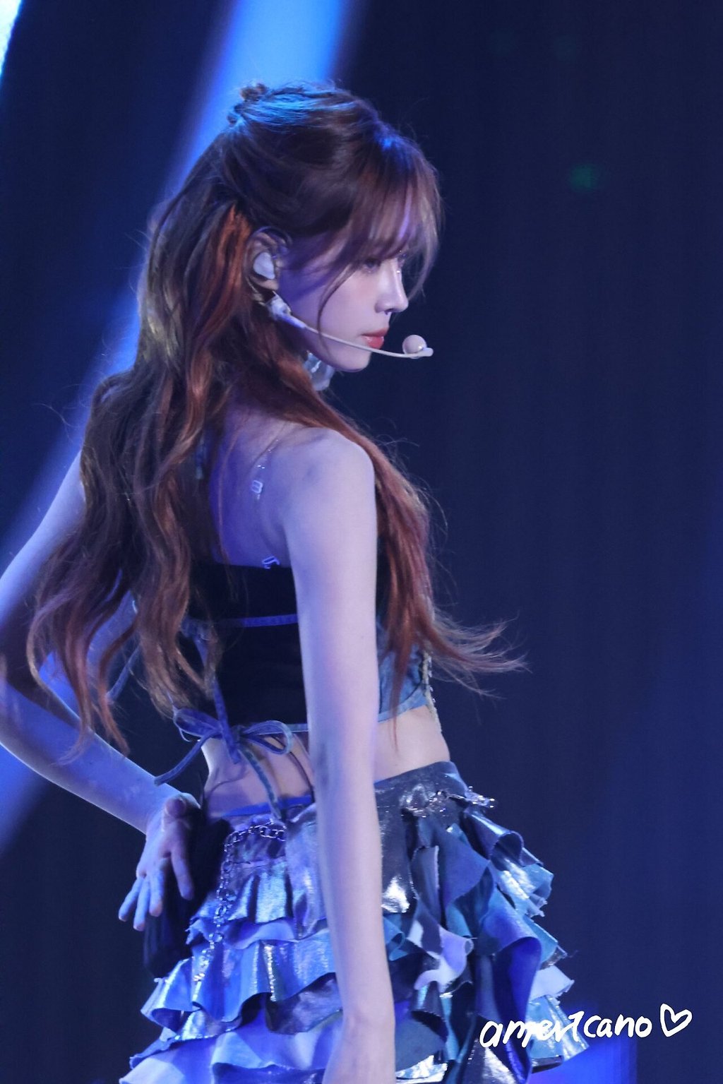 연예거중기 더팩트에서 갈색머리파란렌즈 폼 미친 윈터 고화질 Daum 카페