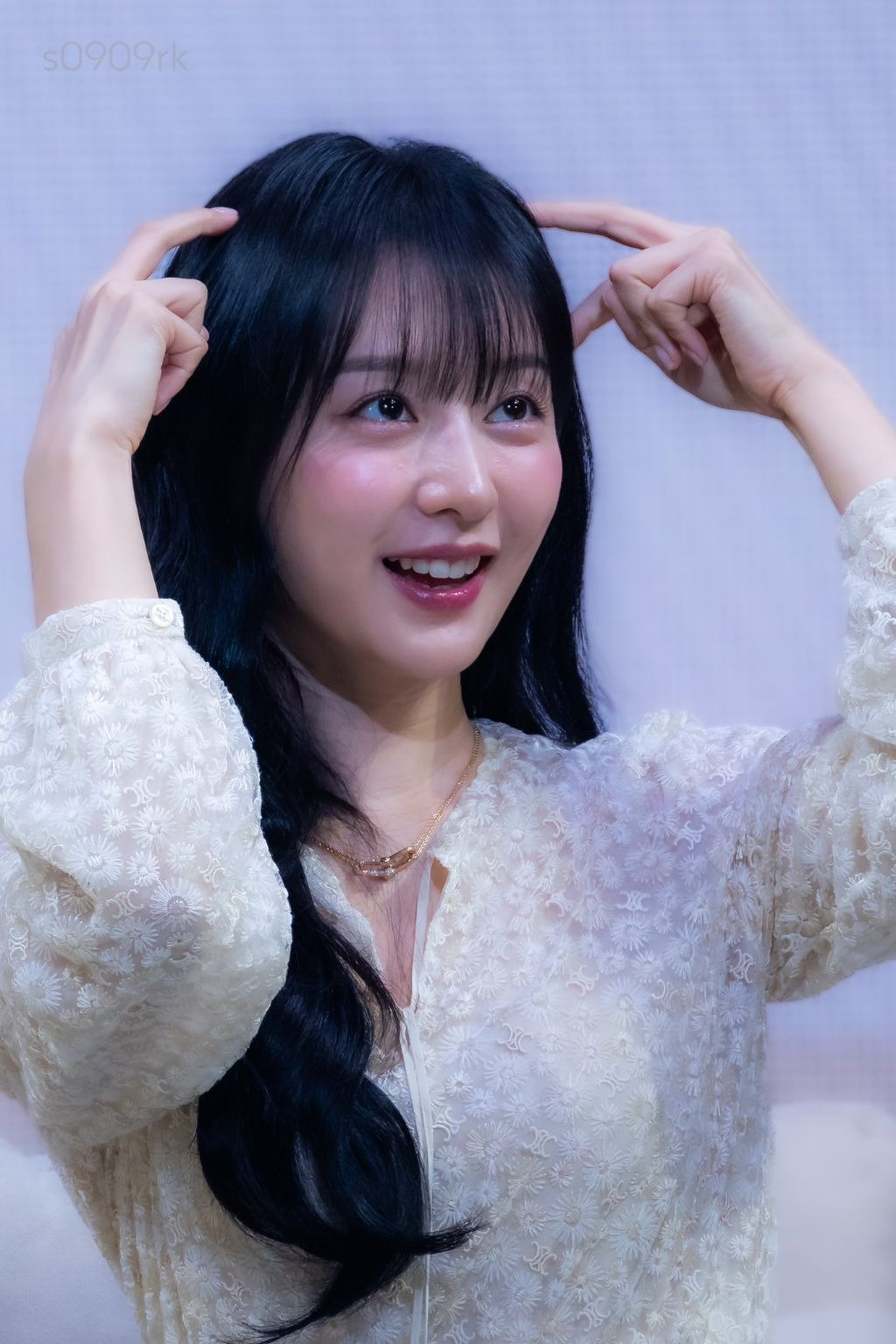연예거중기 오늘자 김지원 팬미팅 포토타임 고화질 Daum 카페