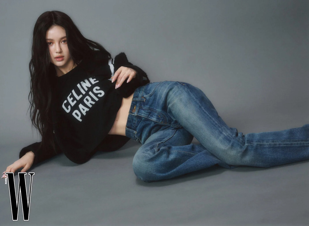 연예거중기 뉴진스 다니엘x셀린느 더블유 커버화보 Daum 카페