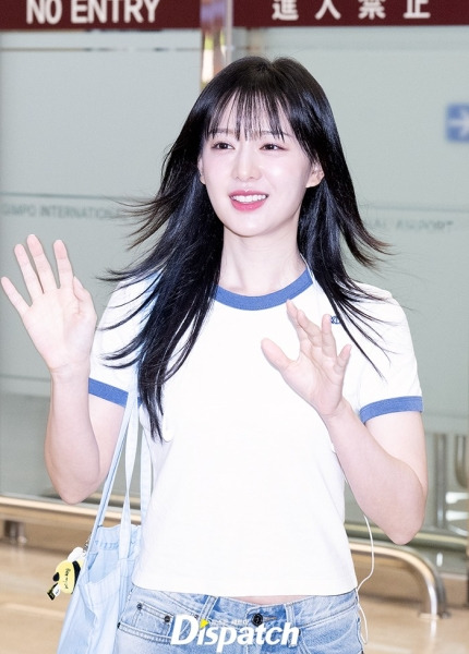 연예거중기 오늘 김지원 인천공항 입국 기사사진 Daum 카페