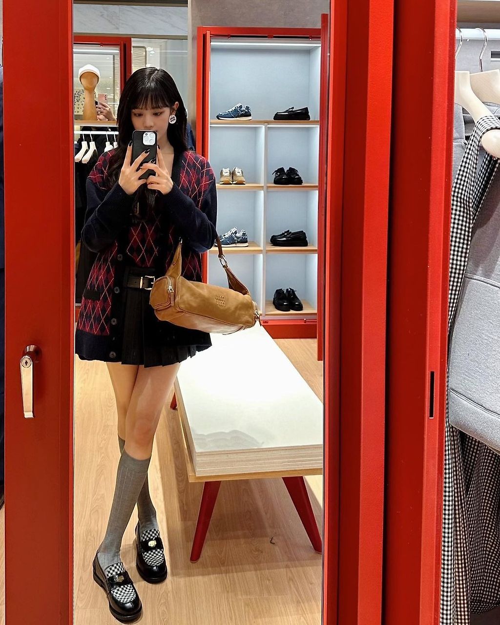 연예거중기 미우미우 프레피룩 입은 여자아이들 민니 Daum 카페