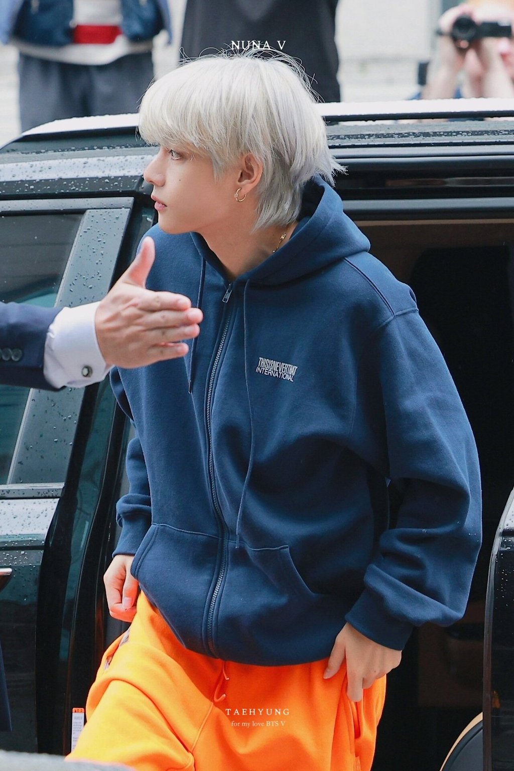 연예거중기 방탄소년단 뷔 최근 머리 염색 Daum 카페