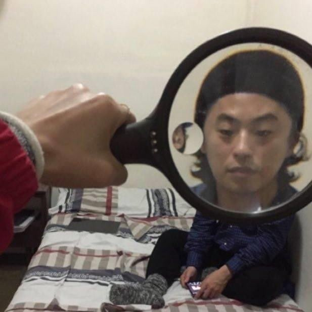 연예거중기 구교환 사진들 하나같이 진짜 무슨 컨셉인지 감도 안 잡힘 Daum 카페