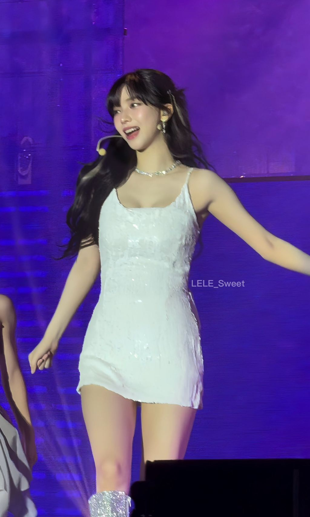 연예거중기 오늘자 에스파 홍콩 막콘 카리나 폰카짤 Daum 카페