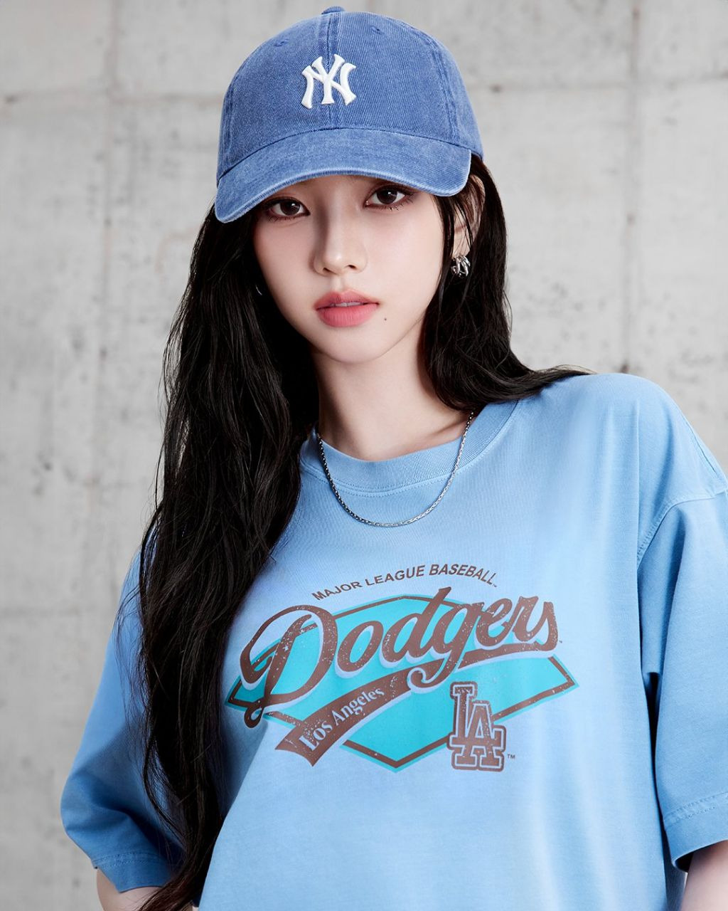 연예거중기 | 새로운 뜬 카리나 MLB 화보jpg - Daum 카페