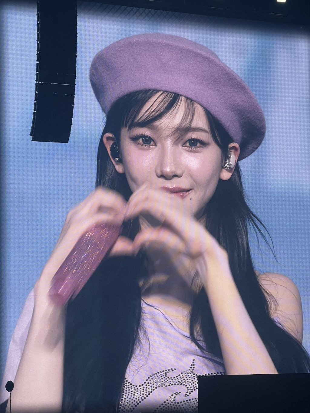 연예거중기 오늘자 에스파 막콘 베레모 카리나 전광판 Daum 카페