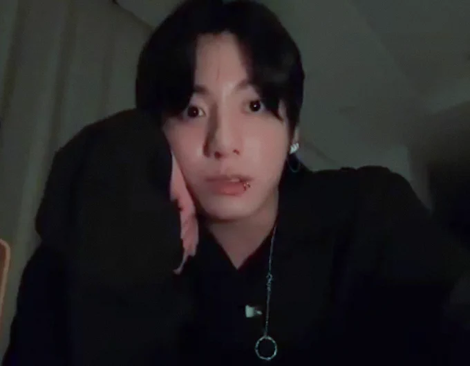 연예거중기 비가 와서 인터넷이 끊겼다는 정국 집twt Daum 카페
