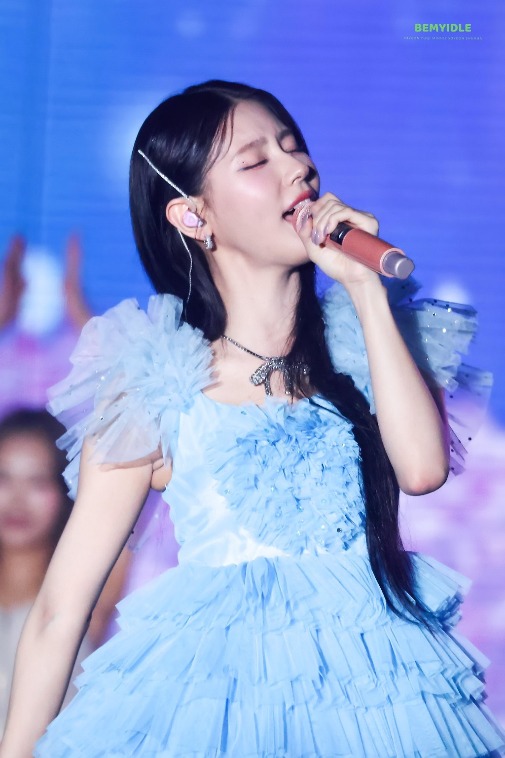 연예거중기 해외콘에서 요정 그 자체인 미모 보여준 여자 아이들 미연 Daum 카페