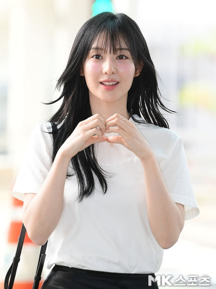 연예거중기 오늘자 김지원 대만 출국 기사사진 Daum 카페