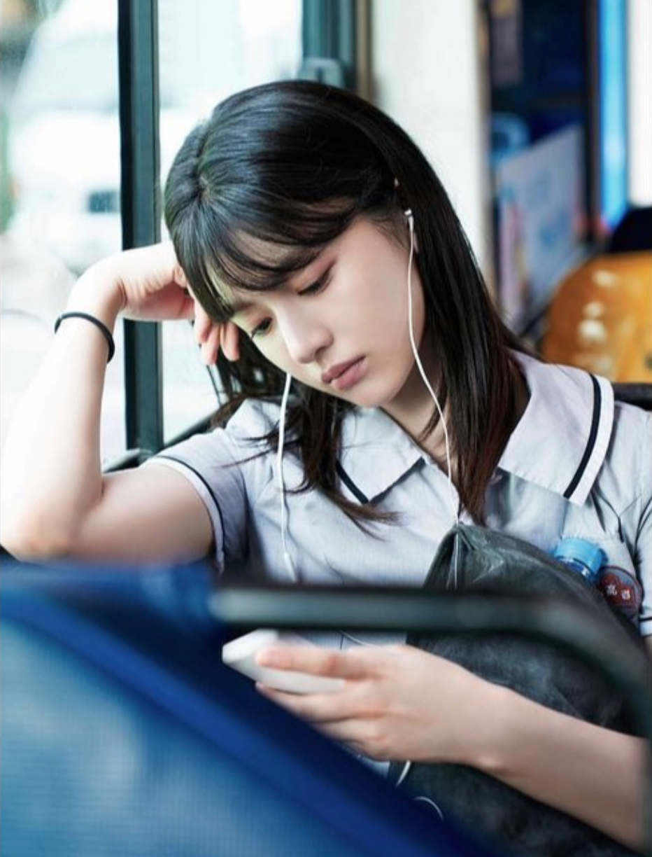 요즘 OTT 뭐봄? | 고윤정 보고 싶어서 무빙 보고 싶다 - Daum 카페