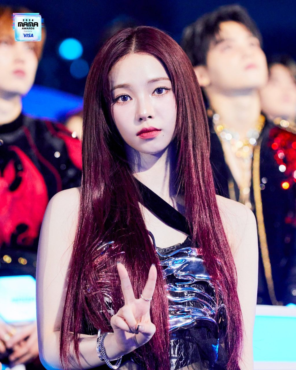 내가 사랑했던 모든 여자들 | 241212 MAMA 스페셜 비하인드 포토 feat 에스파 - Daum 카페