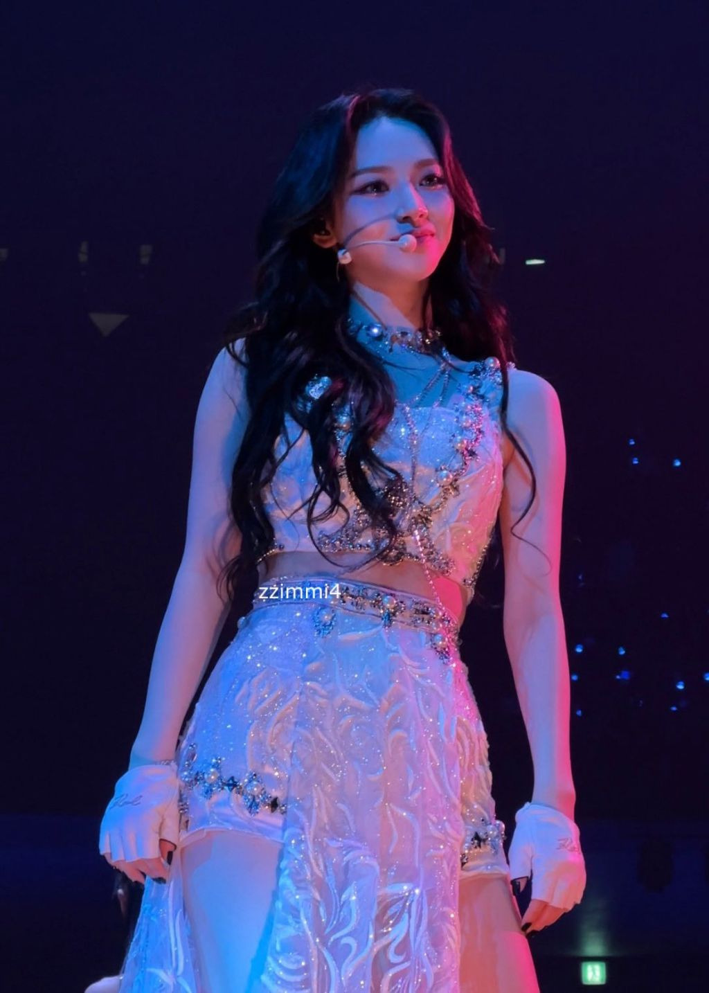 내가 사랑했던 모든 여자들 말도 안되게 현실감 없는 에스파 카리나 폰카짤 Daum 카페