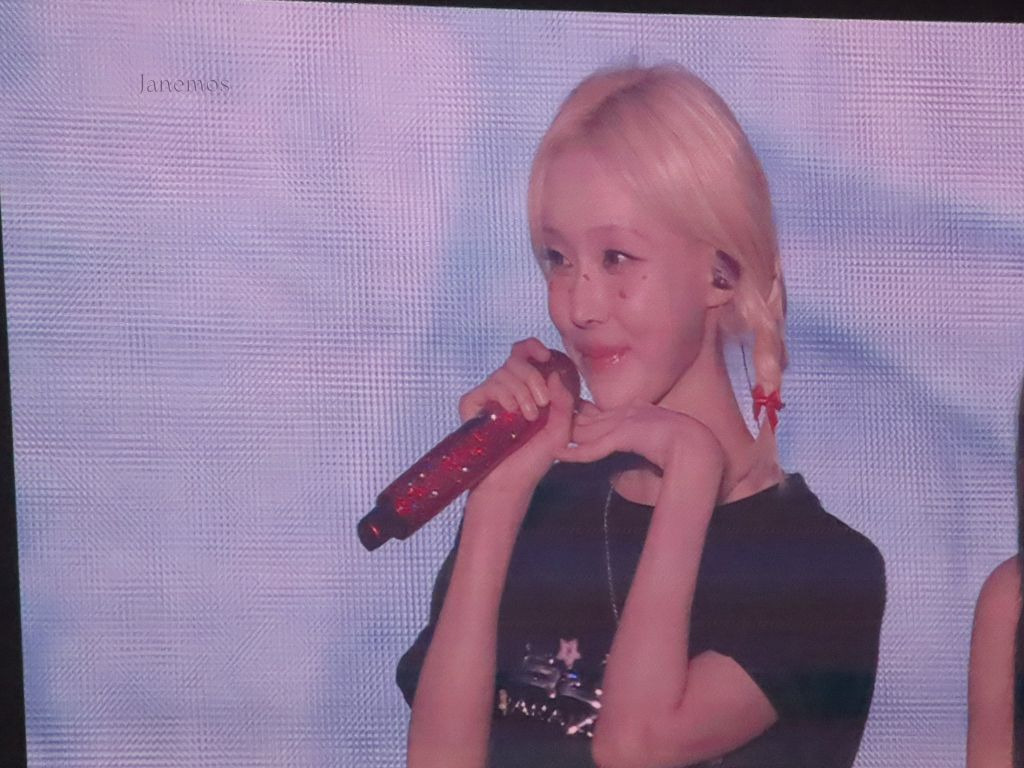 내가 사랑했던 모든 여자들 오늘자 일본 나고야 에스파 콘서트 윈터 전광판 Daum 카페