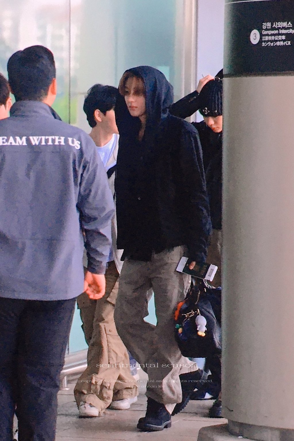 Riize 라이즈 젠지 그 자체인 라이즈 앤톤 오늘 공항 패션 Daum 카페