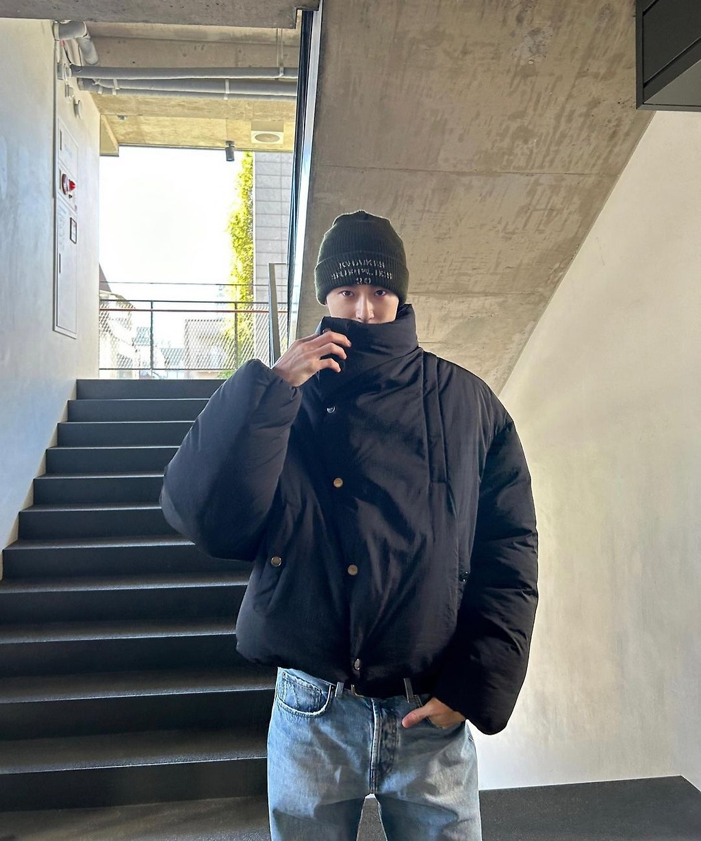 연예인 데일리룩 요즘 반응좋은 남자배우 사복패션 Daum 카페