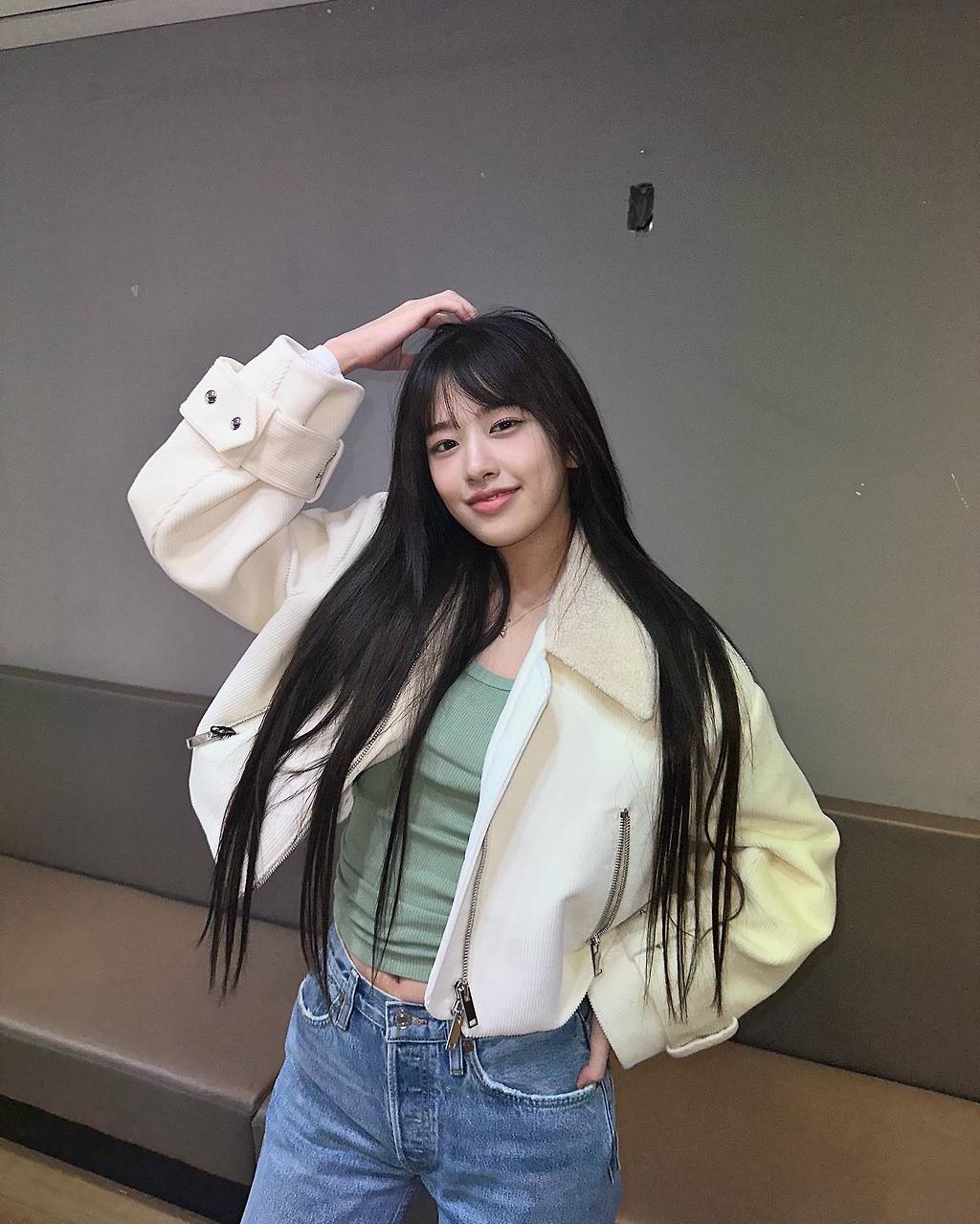연예인 데일리룩 청순 강아지 아이브 안유진 사복 🤍 Daum 카페