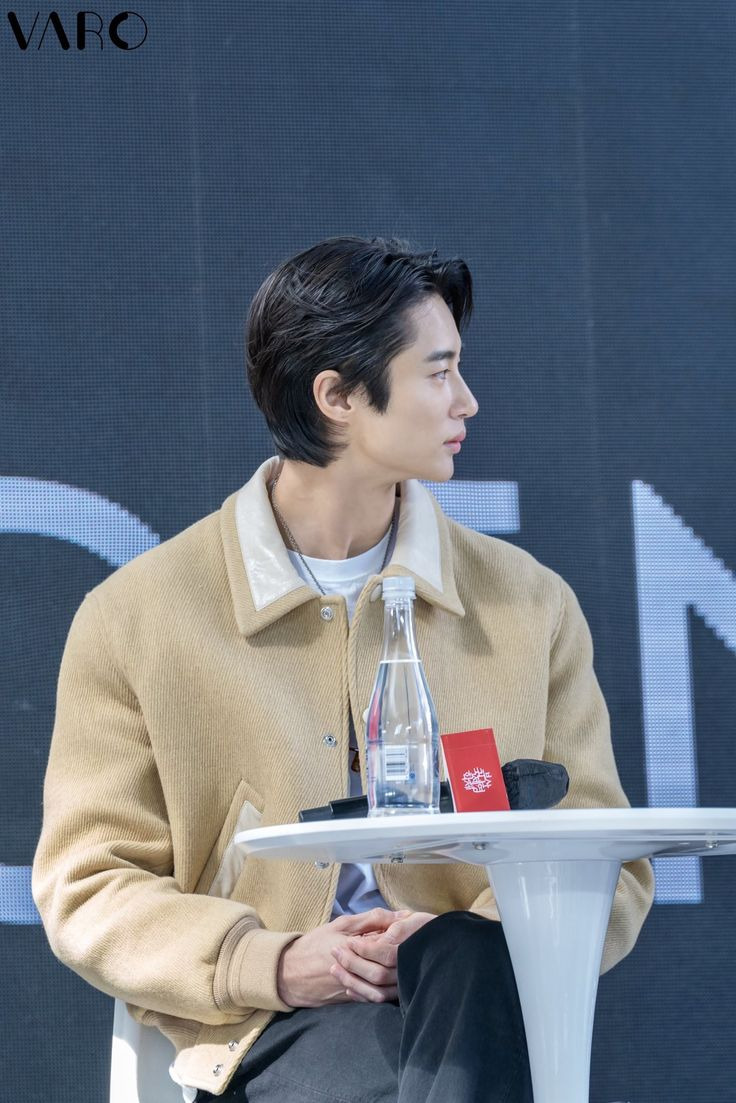 연예인 데일리룩 요즘 반응좋은 남자배우 사복패션 Daum 카페