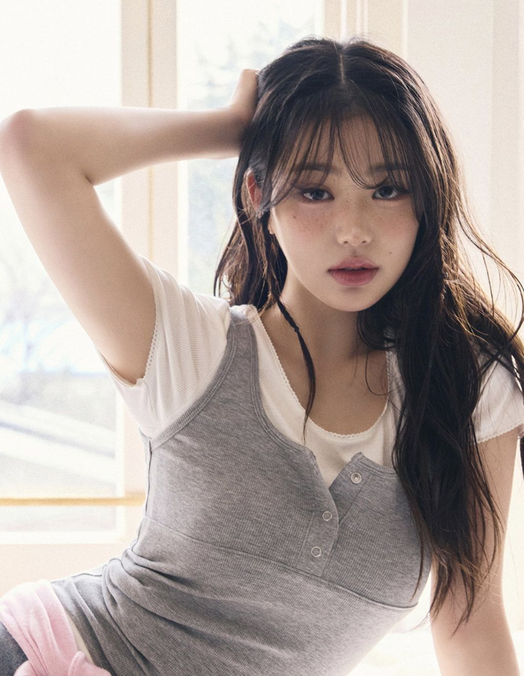 혹하게하는것들 | 장원영 25ss 로라로라 화보jpg - Daum 카페