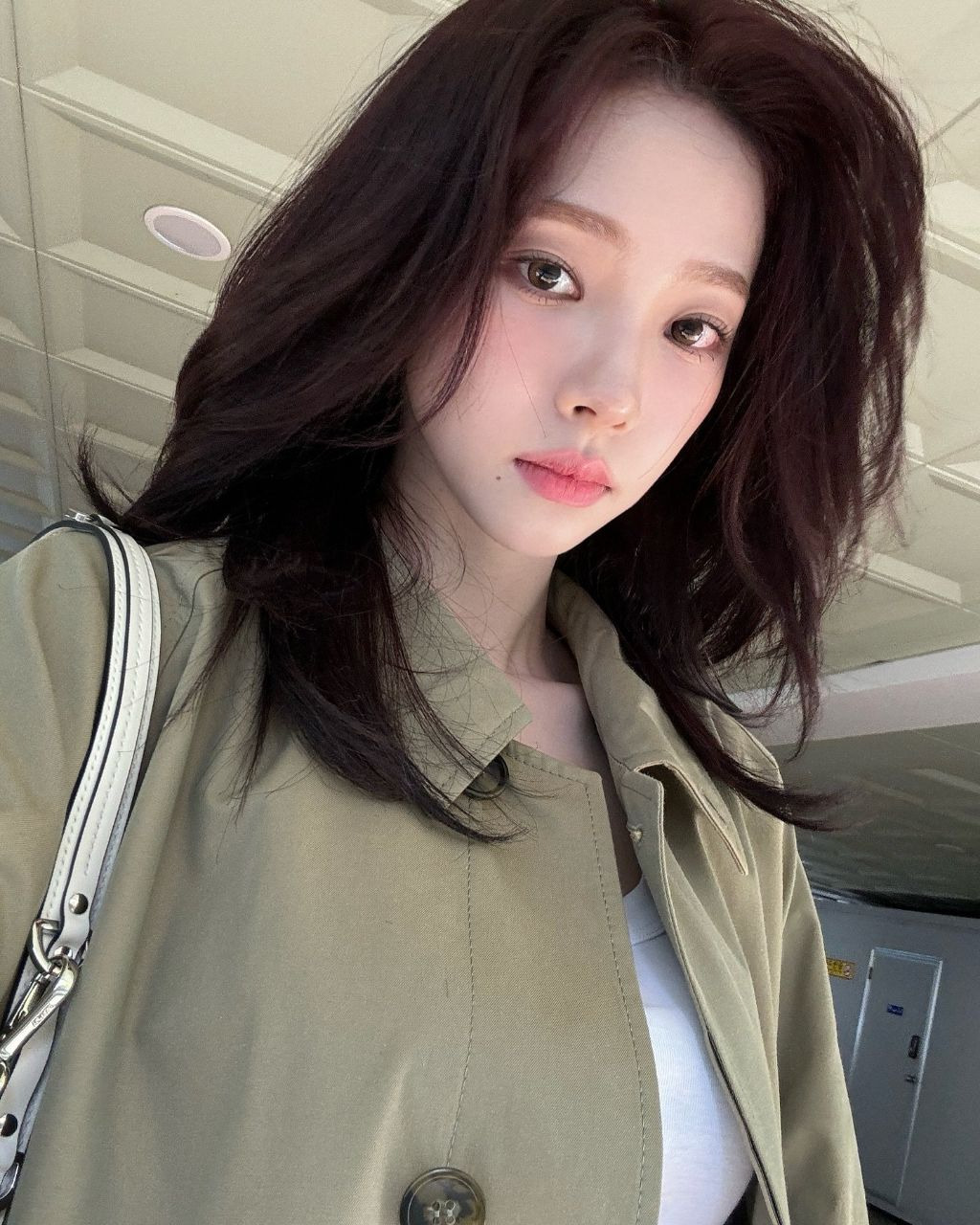 혹하게하는것들 오늘 카리나 인스타 업뎃 Daum 카페