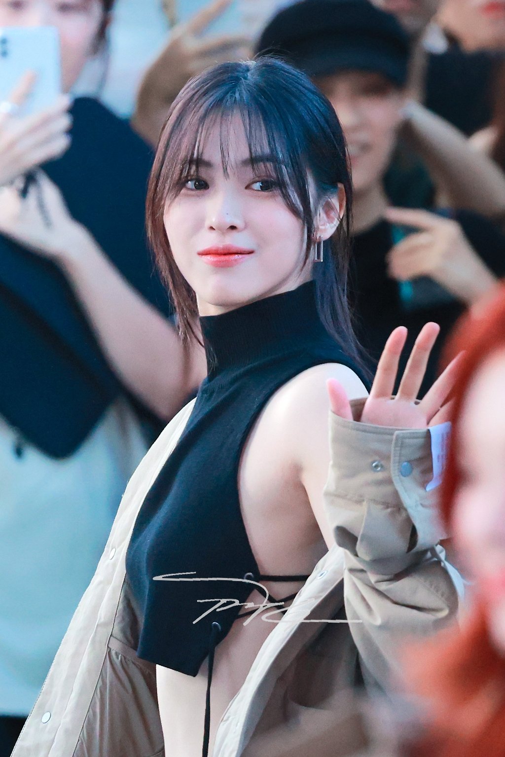 혹하게하는것들 | 오늘 생일이라는 ITZY있지 류진.jpgif - Daum 카페