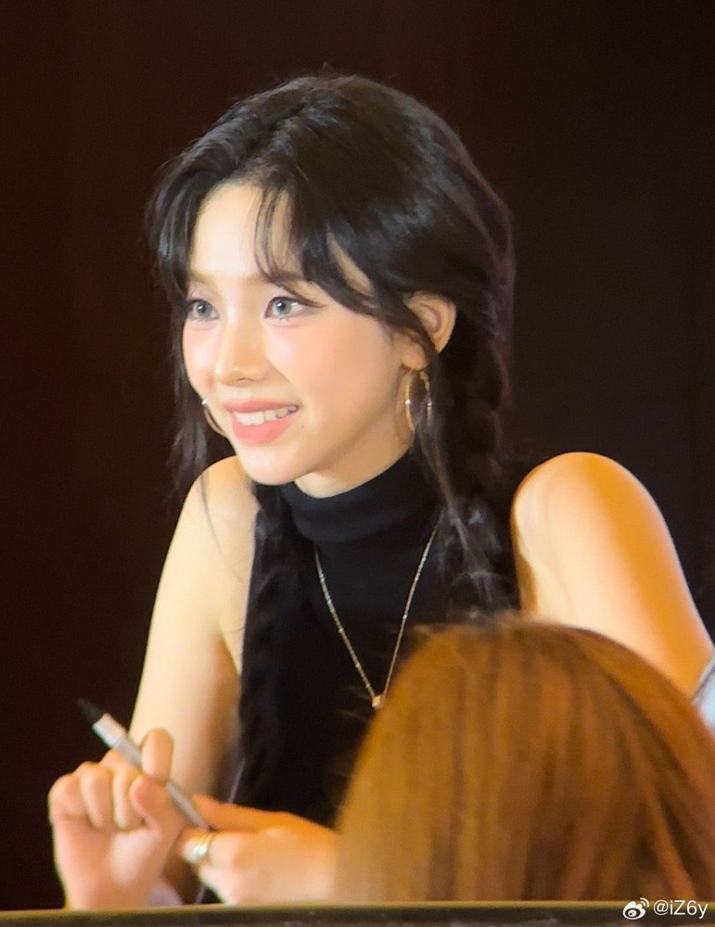 혹하게하는것들 오늘 중국에서 팬싸하는 카리나 폰카짤 Daum 카페