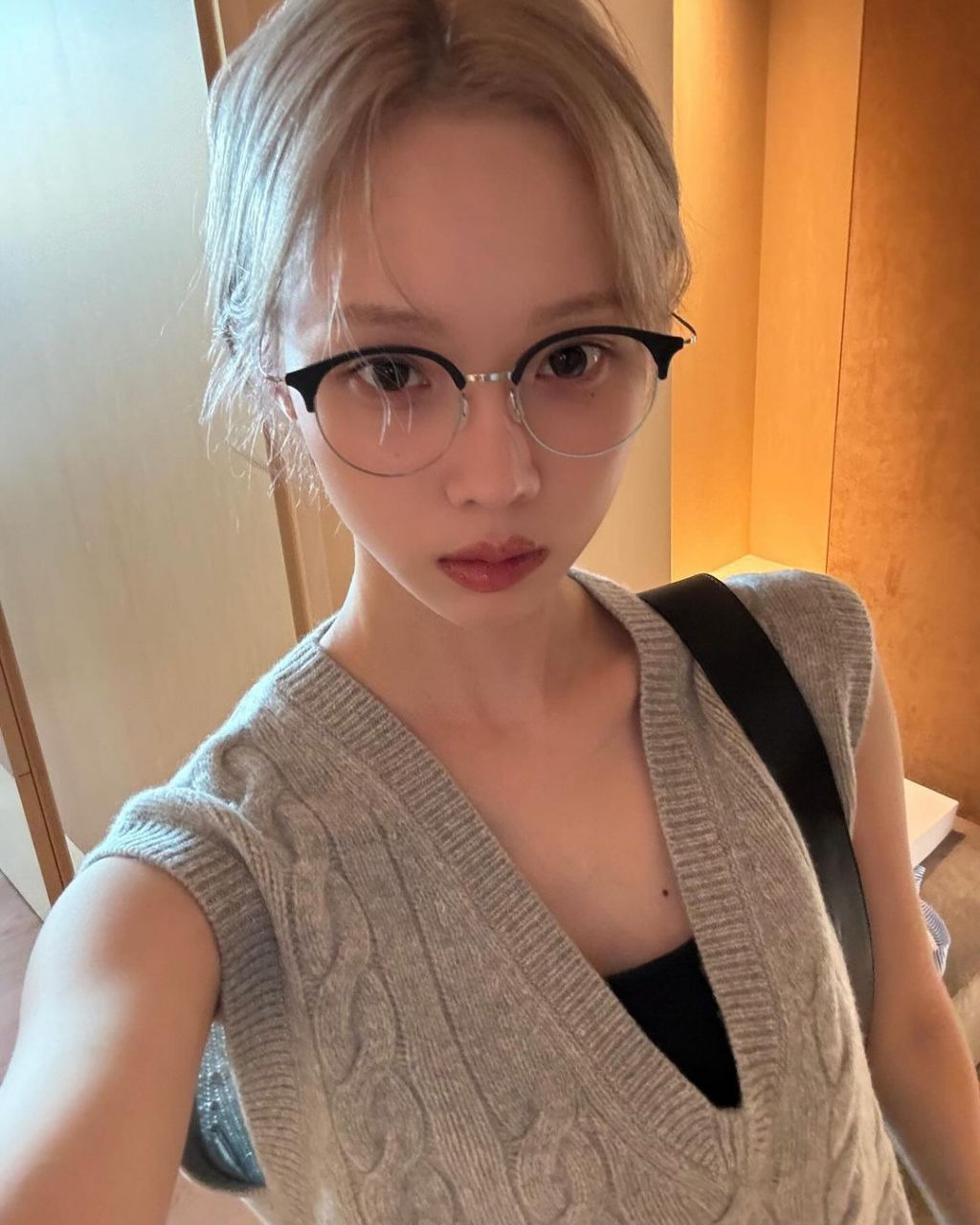 혹하게하는것들 방금 뜬 에스파 윈터 인스타 업뎃 Feat 폴로랄프로렌 Daum 카페
