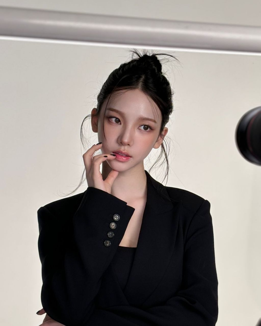 혹하게하는것들 오늘자 에스파 카리나 인스타 업뎃 Daum 카페