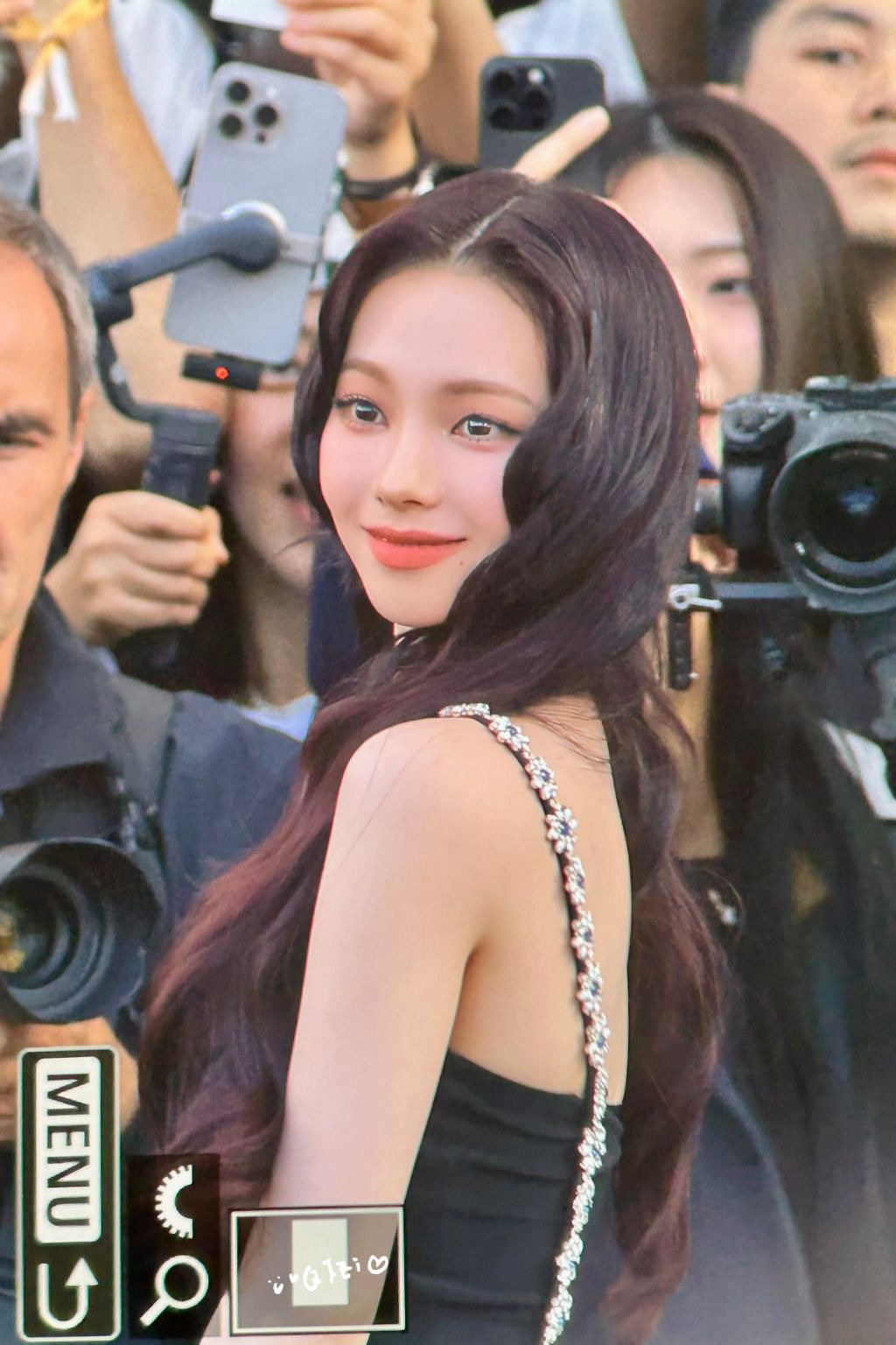혹하게하는것들 오늘 프라다 패션쇼 카리나 프리뷰 Daum 카페
