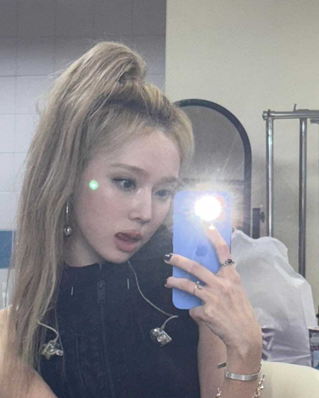 혹하게하는것들 오늘 윈터 인스타 업뎃 Daum 카페