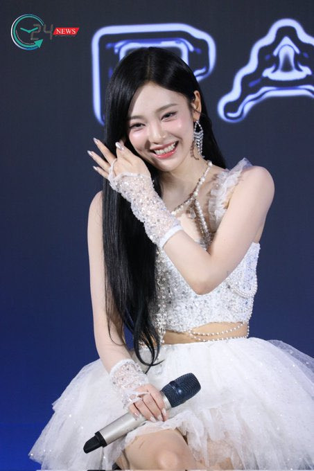 혹하게하는것들 오늘 에스파 방콕 기자간담회 Daum 카페