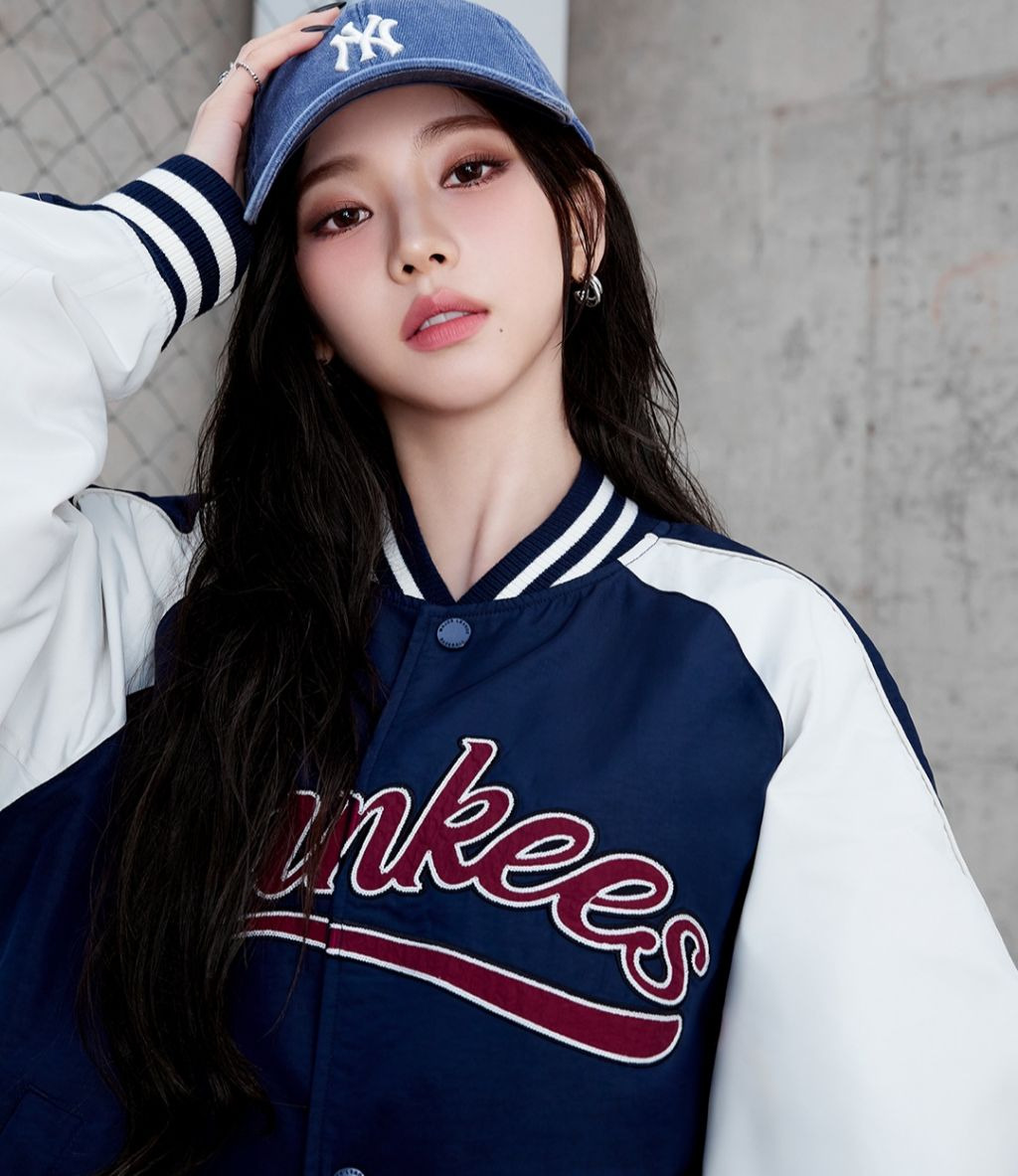 혹하게하는것들 | 오늘 뜬 카리나 MLB 화보JPG - Daum 카페