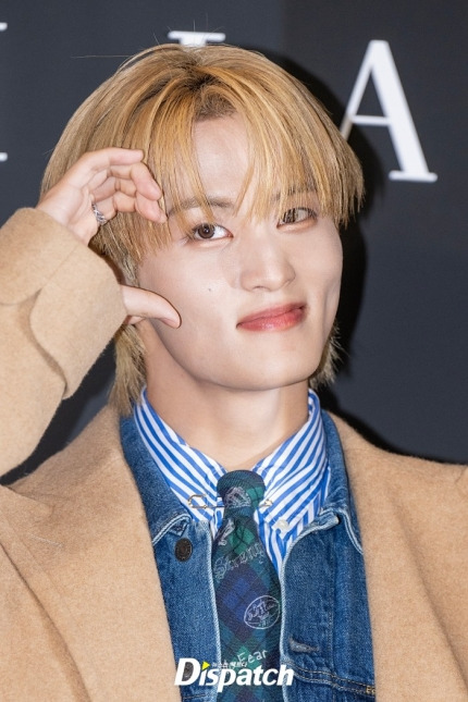 혹하게하는것들 오늘 Nct 마크 폴로 랄프로렌 포토월 행사 기사사진 Daum 카페